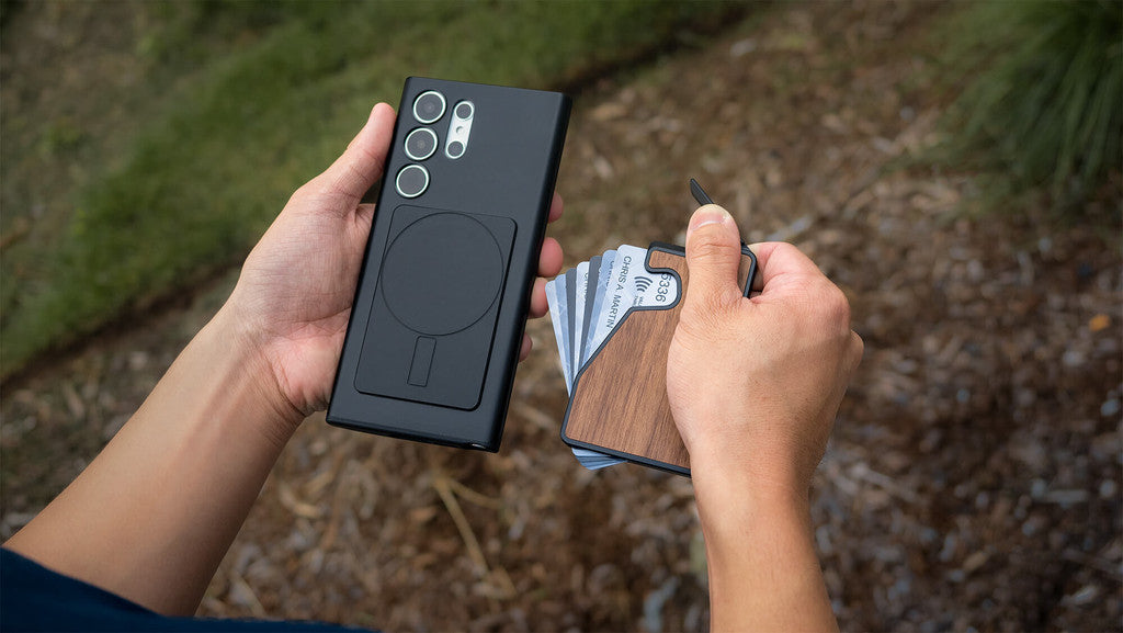 FANTOM M | MagSafe Sticker – Fantom Wallet | Quick Access Minimalist ...